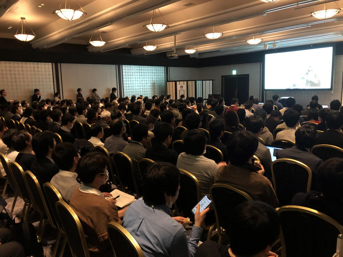 私のデブサミ2020登壇レポートが公開されました。(python市場動向と新試験のpythonデータ分析試験の模擬問題を説明しています。資料も